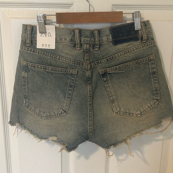 Zara | Shorts | Zara Distressed Denim Shorts Midrise New With Tags | Poshmark